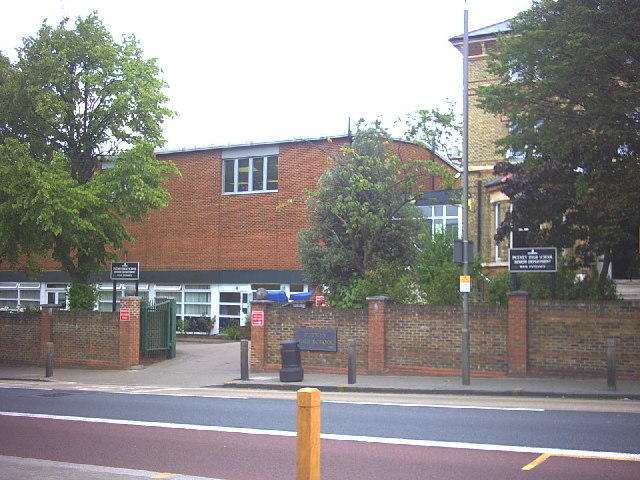 How to Get into Putney High School | Superprof